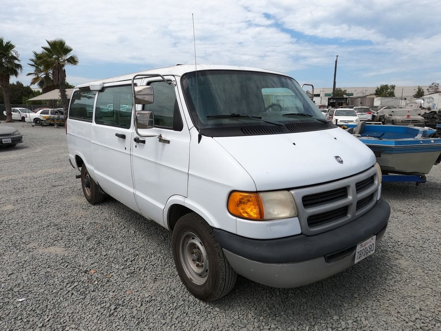 DODGE RAM VAN 2001 T
