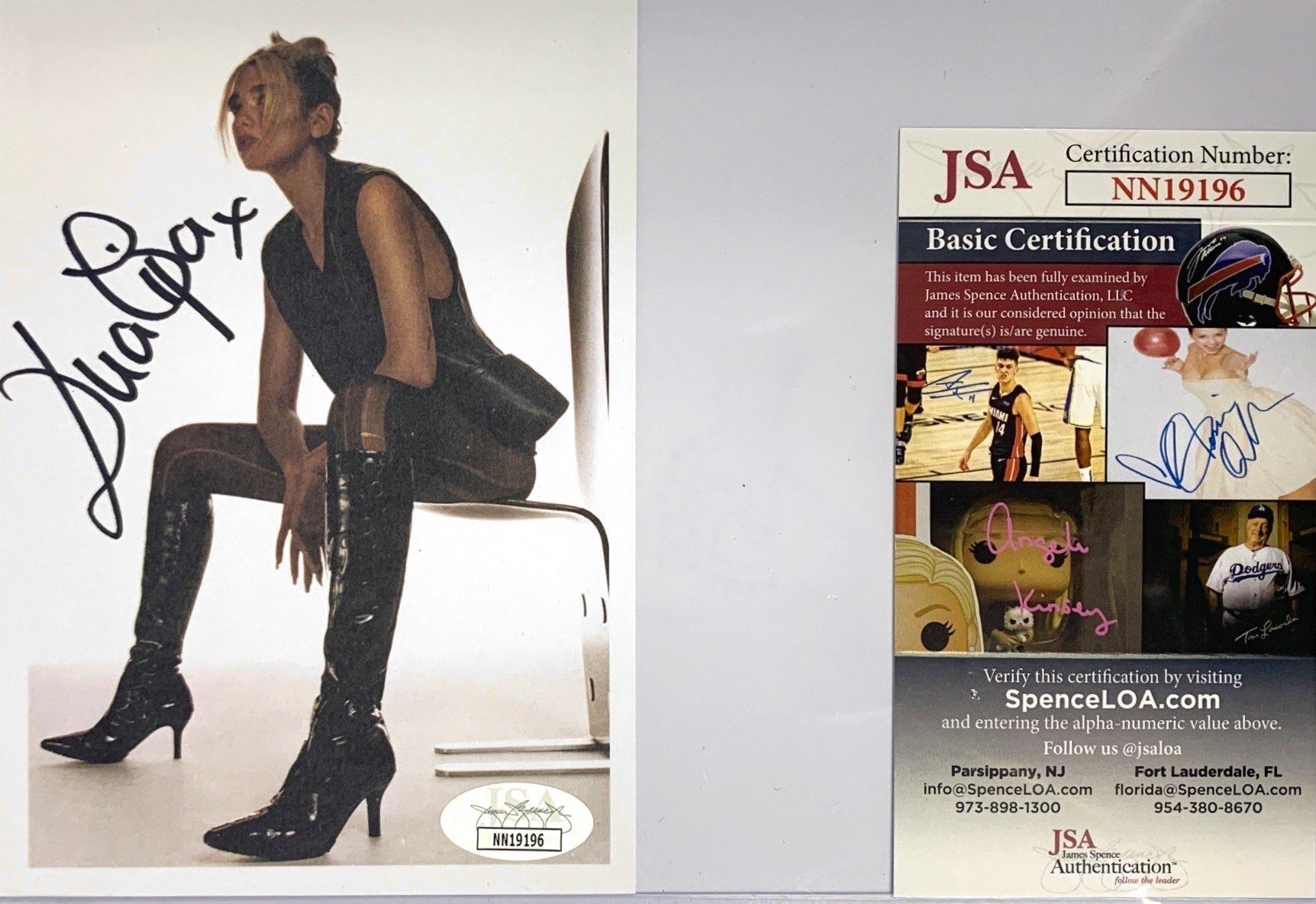 Autograph Dua Lipa JSA Offical Card
