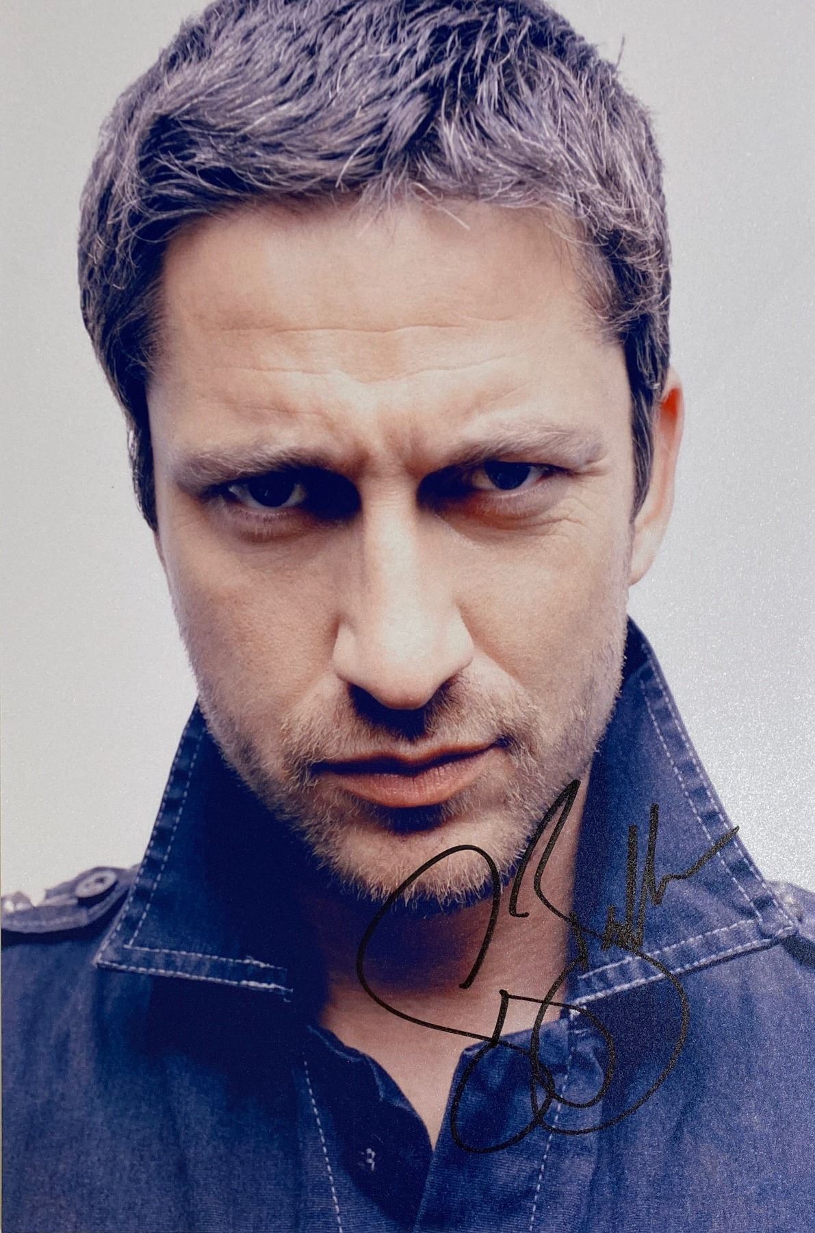 Autograph Signed Gerard Butler Photo