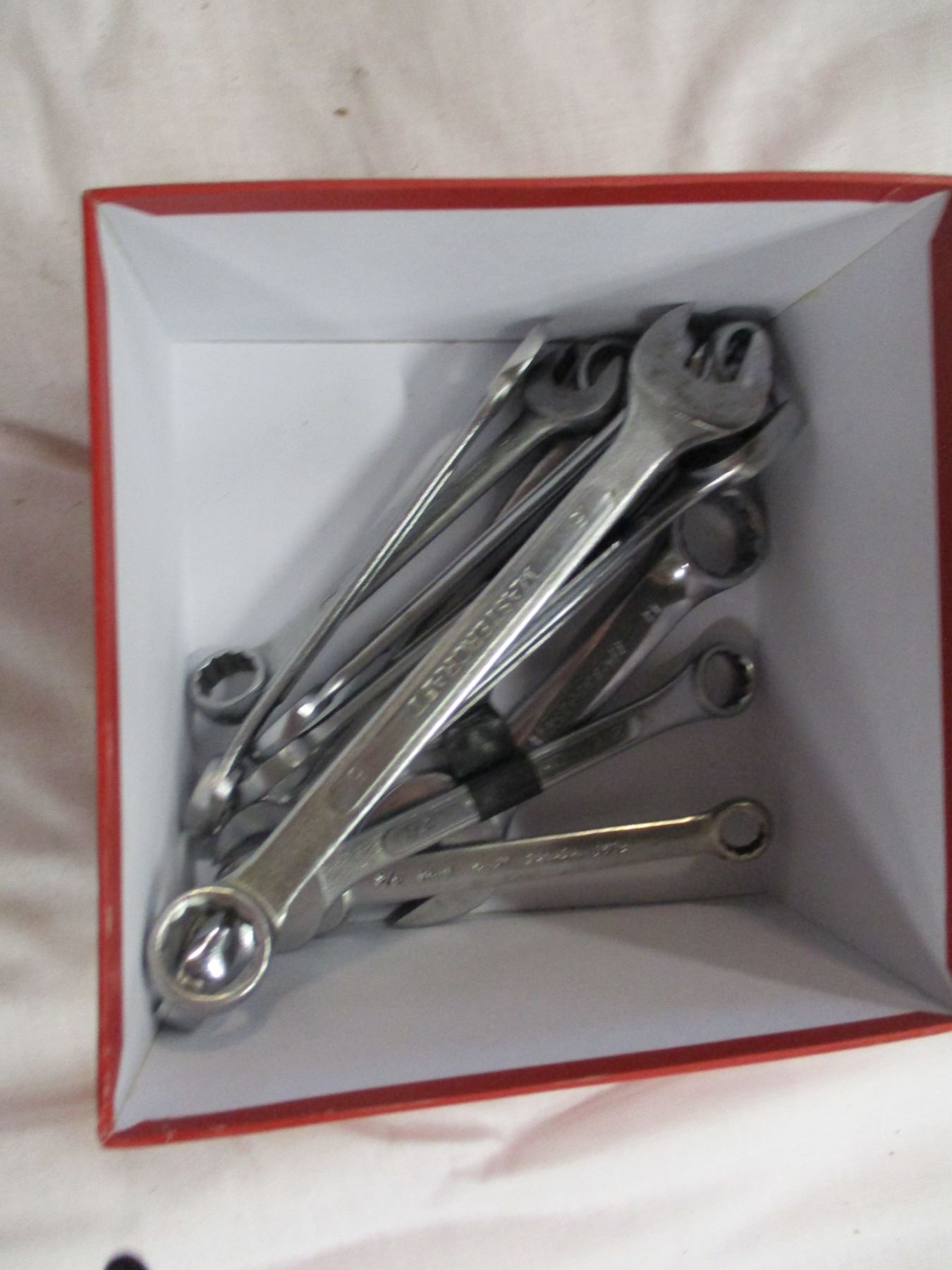 ESTATE: BOX C/W ASSORTED WRENCHES