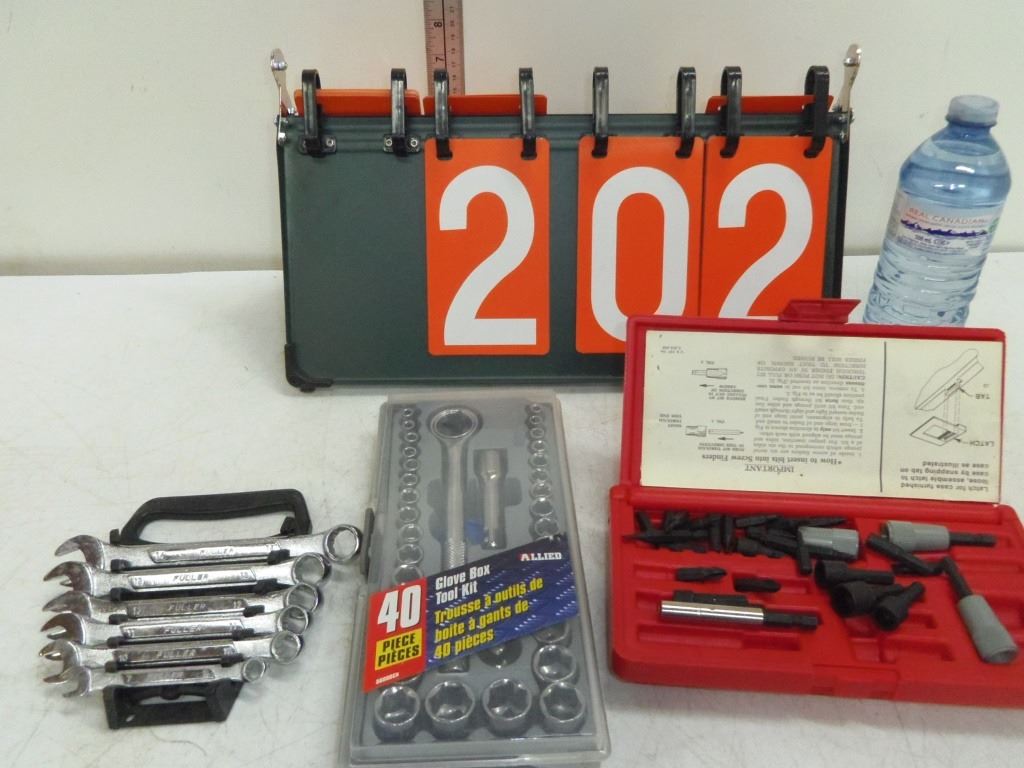 Misc Hand Tools Looks Like NEW