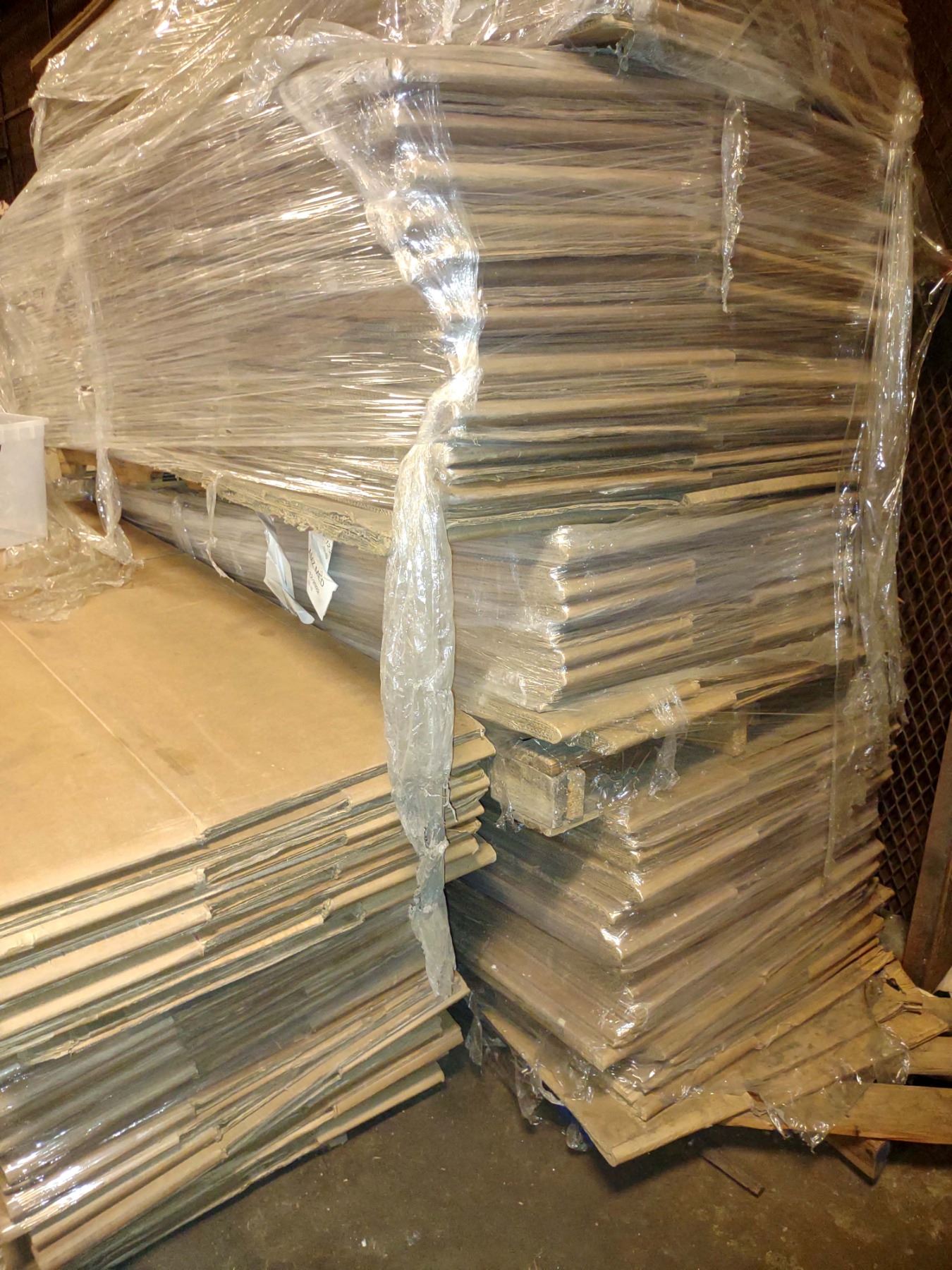 HEAVY CARDBOARD 40" X 40" X 11" DISPLAY GAYLORDS (60 PCS) / COST $29.00 EA