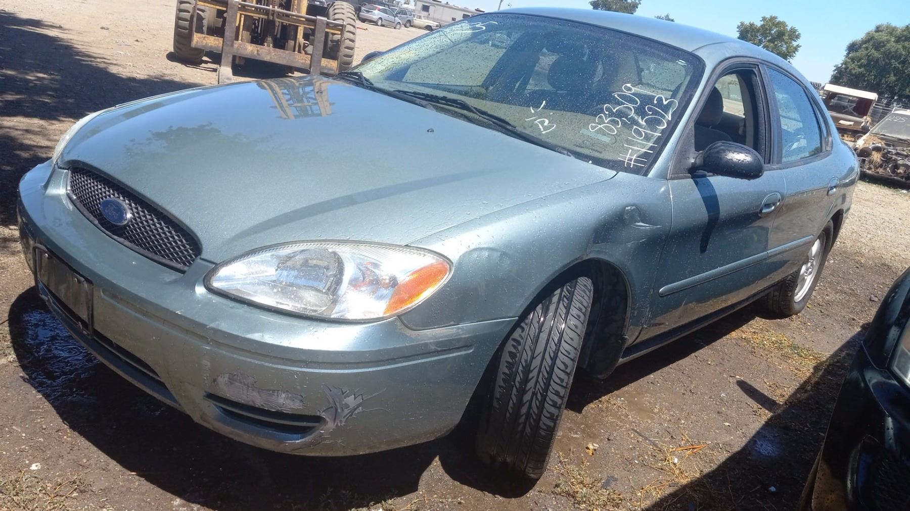 2005 Ford Taurus SE