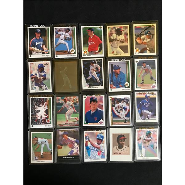 Assorted Baseball Card Lot