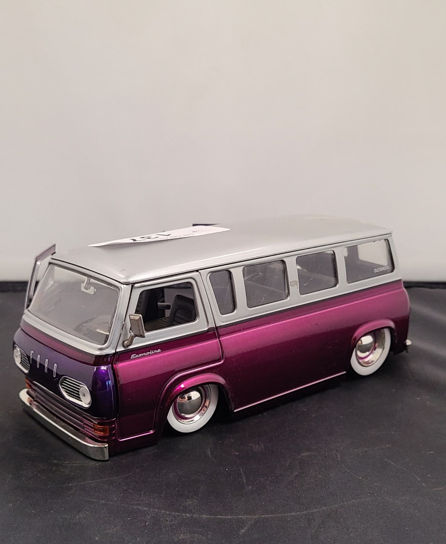 1965 FORD ECONOLINE DIE CAST VAN