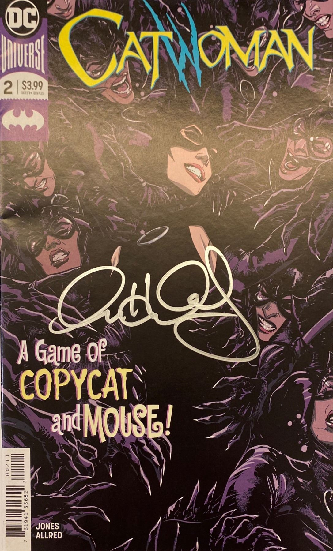 Autograph Signed Catwoman Comics