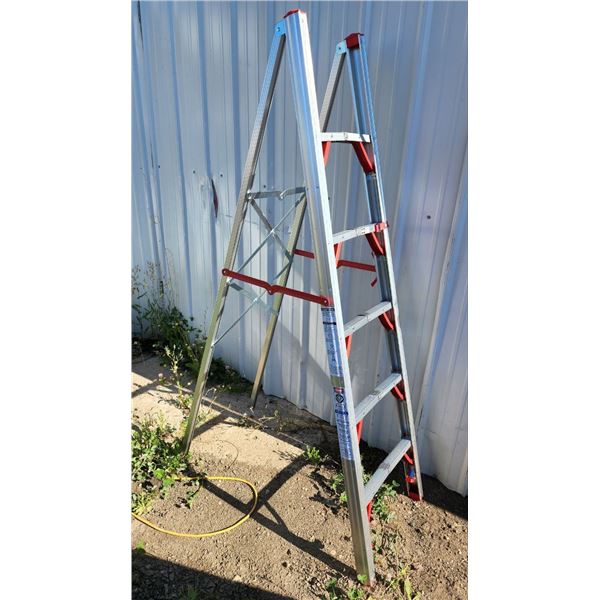 "Tele Steps" Folding/Collapsing Step Ladder H-5ft 11" - Schmalz Auctions