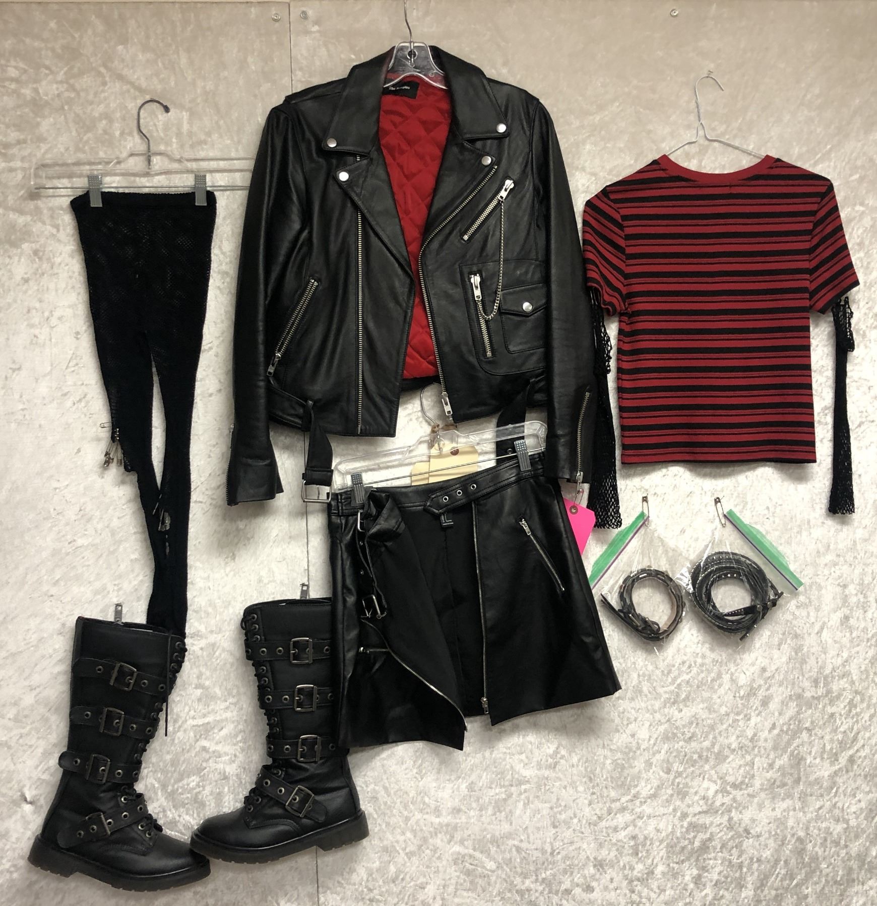 "Superhero Show - Season 4 Ep. 03"- #151 Hero Stunt - Complete 'punk ...