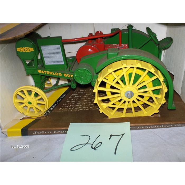 Ertl - John Deere Model R, Waterloo Boy 1915 #559