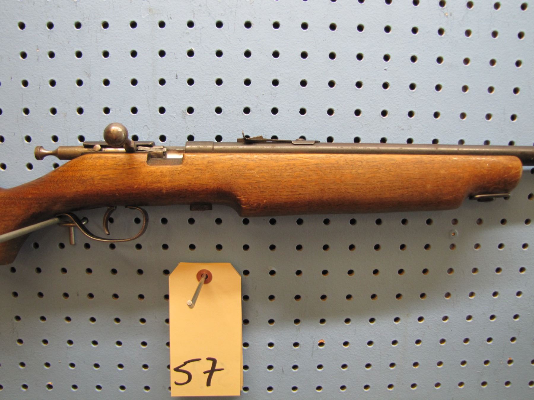 Cooey; model 75; bolt action; 22 caliber; Single shot; NVS