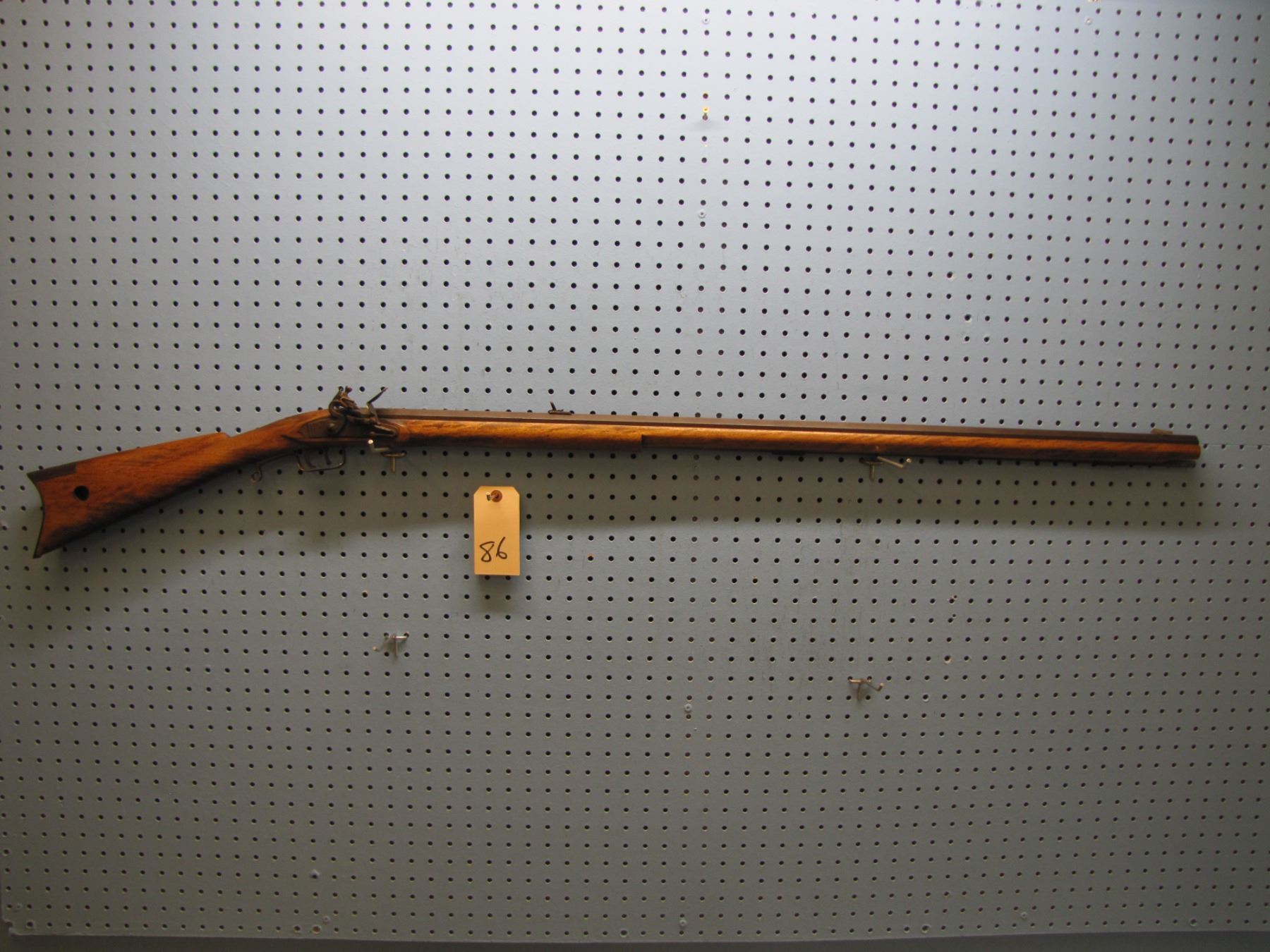 Dixie gunworks ; Union City TN; 50 caliber; Blackpowder; flintlock ...