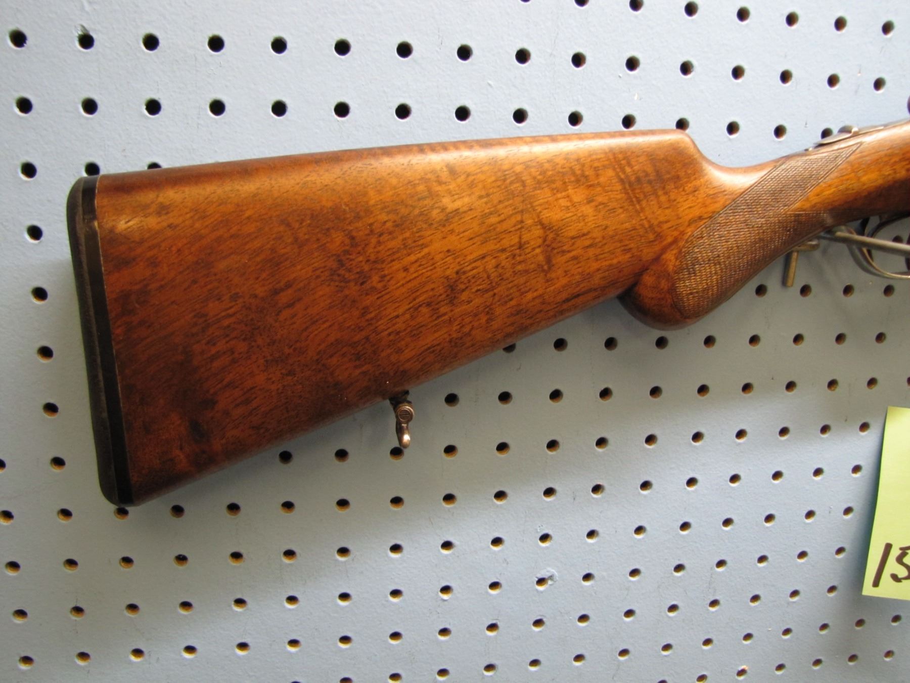 AYA ; 16 gauge Greener style crossbolt boxlock with side clips, manual ...