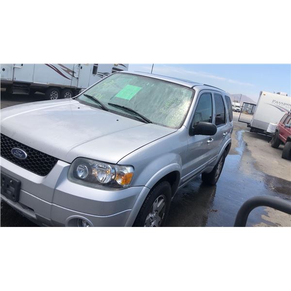 2005 Ford Escape Limited