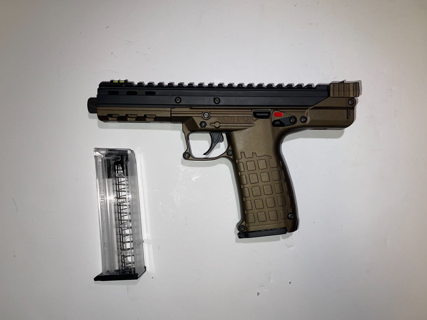 KEL-TEC CP33 22 LR W 2 MAGS & CASE 22LR