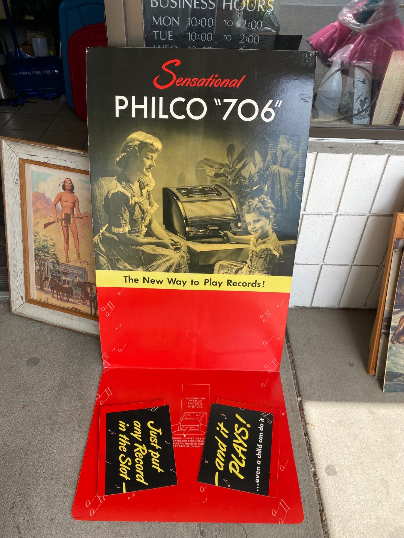 Philco "705" advertisement display