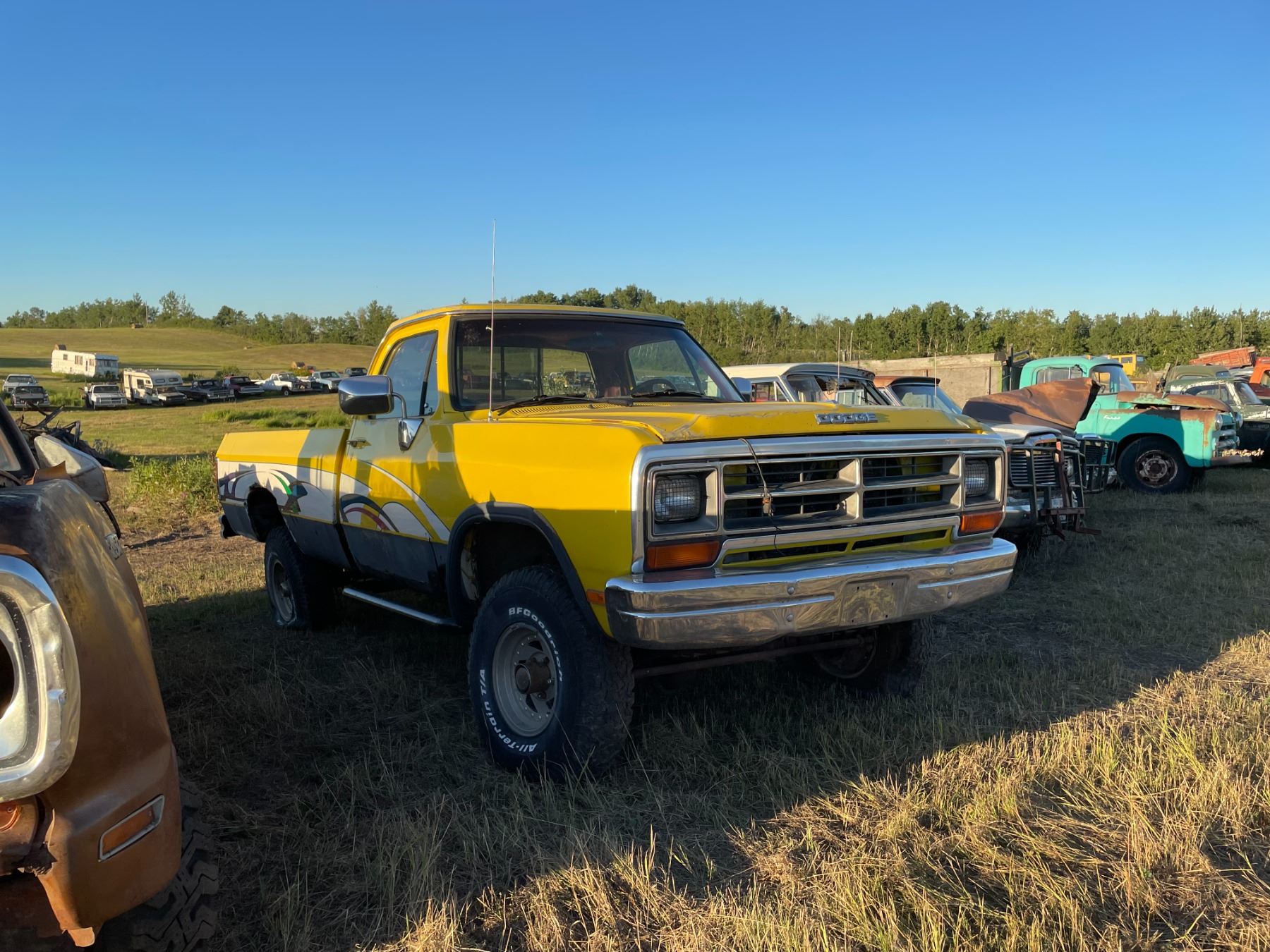 1987 Dodge 1/2 ton, 4 x 4 , V8 automatic