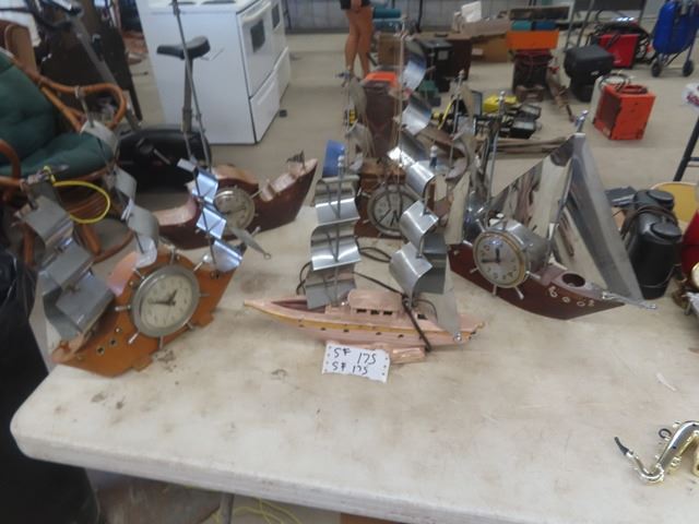 5 Ship Mantle Clocks; 1 Snider, 3 Sessions, 1 Metal Craft 5 Ship Mantle Clocks; 1 Snider, 3 Sessions, 1 Metal Craft