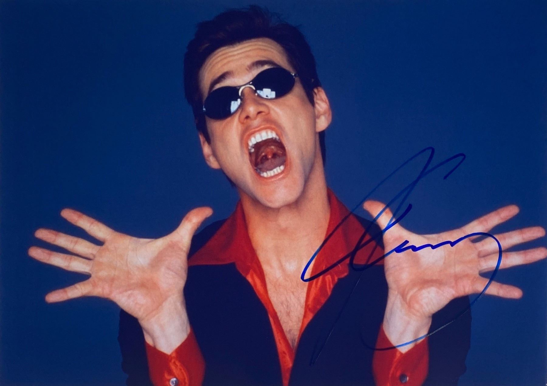Autograph Signed Jim Carrey Photo