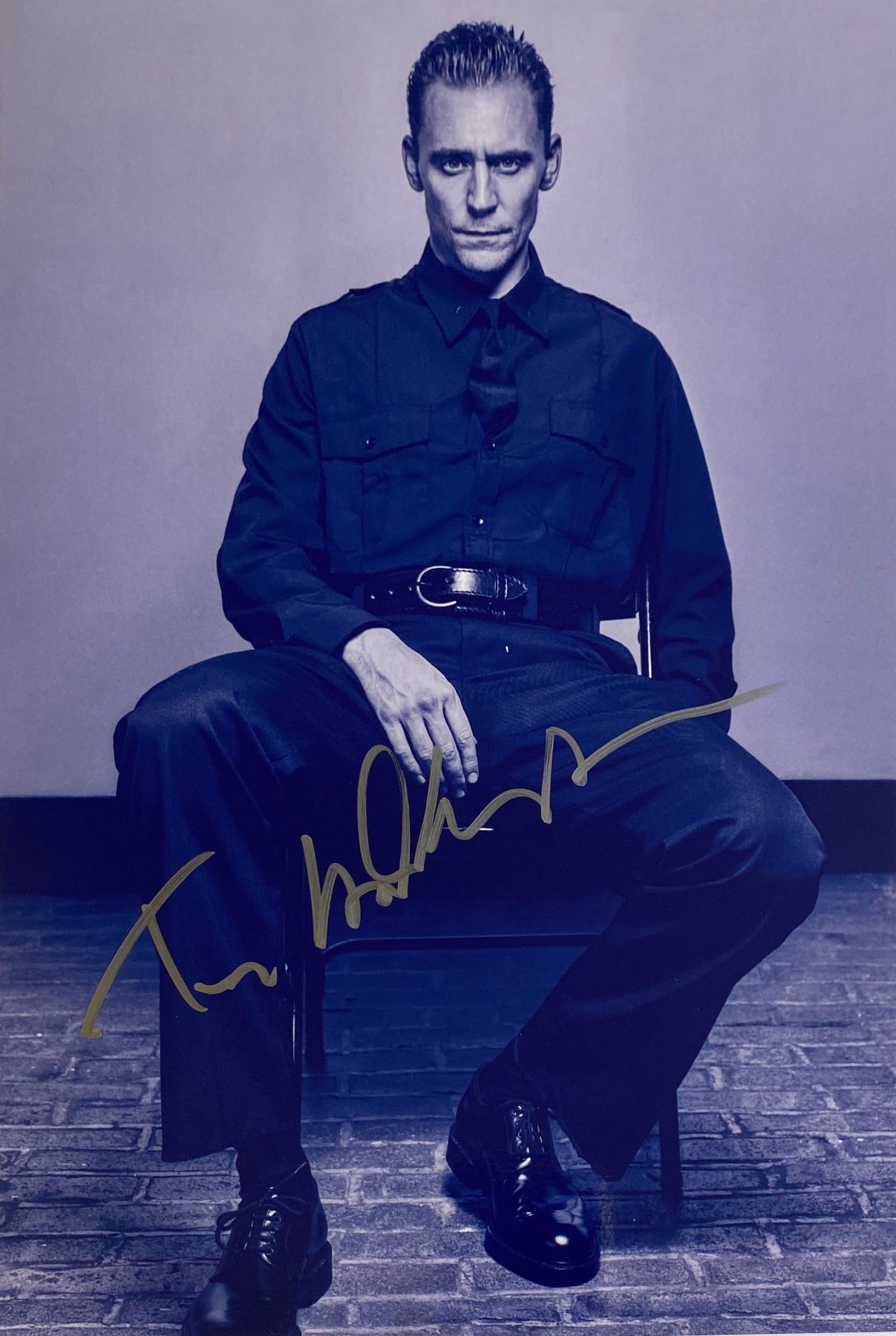 Autograph Signed Tom Hiddleston Photo