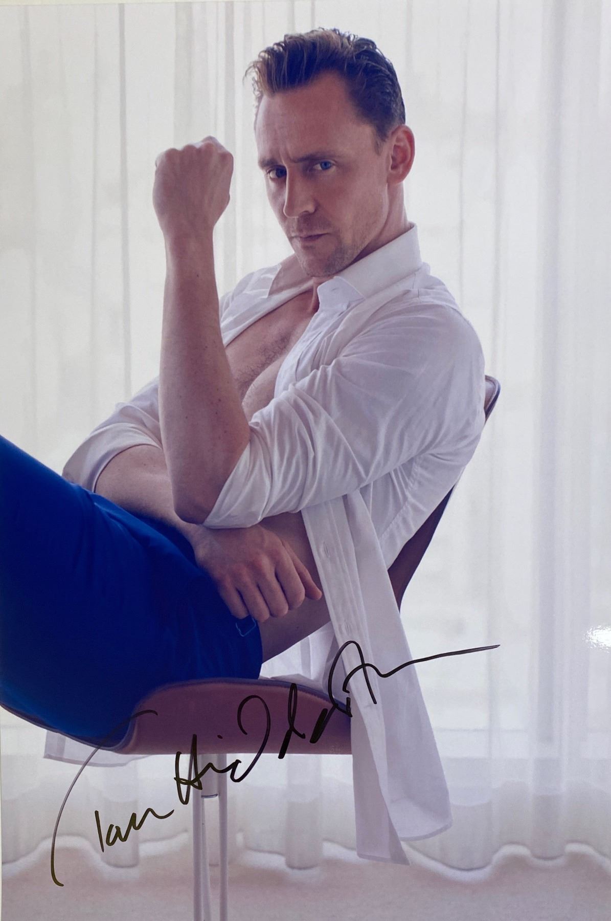 Autograph Signed Tom Hiddleston Photo