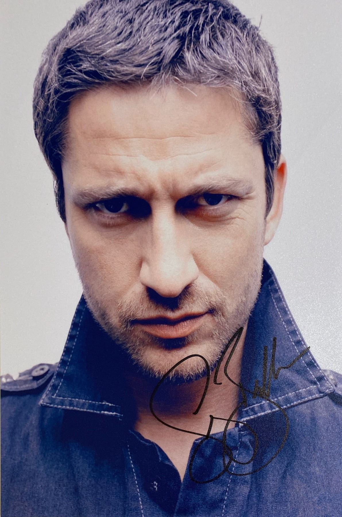 Autograph Signed Gerard Butler Photo