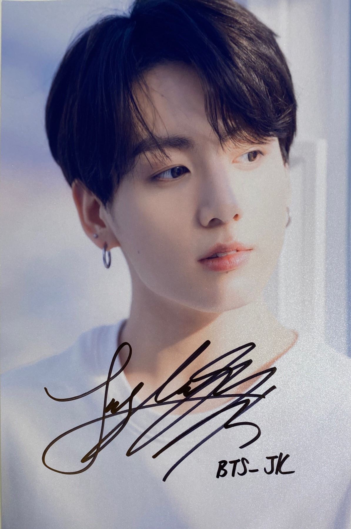Autograph Signed Jeon Jung Kook Photo