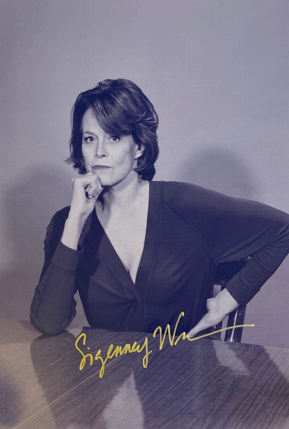 Autograph Signed Sigourney Weaver Photo