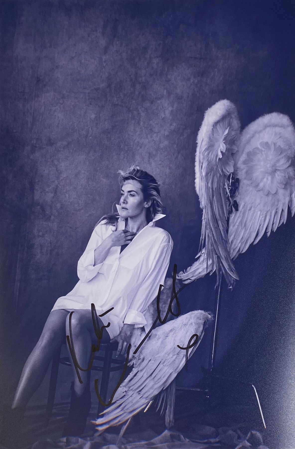 Autograph Signed Kate Winslet Photo