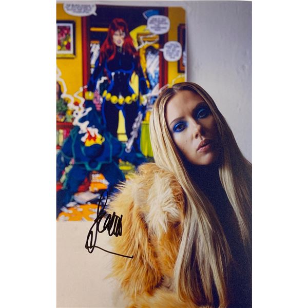 Autograph Signed Scarlett Johansson Photo