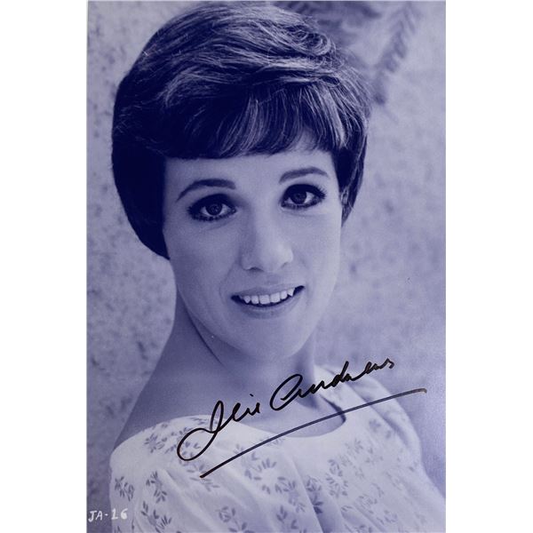 Autograph Signed Julie Andrews Photo