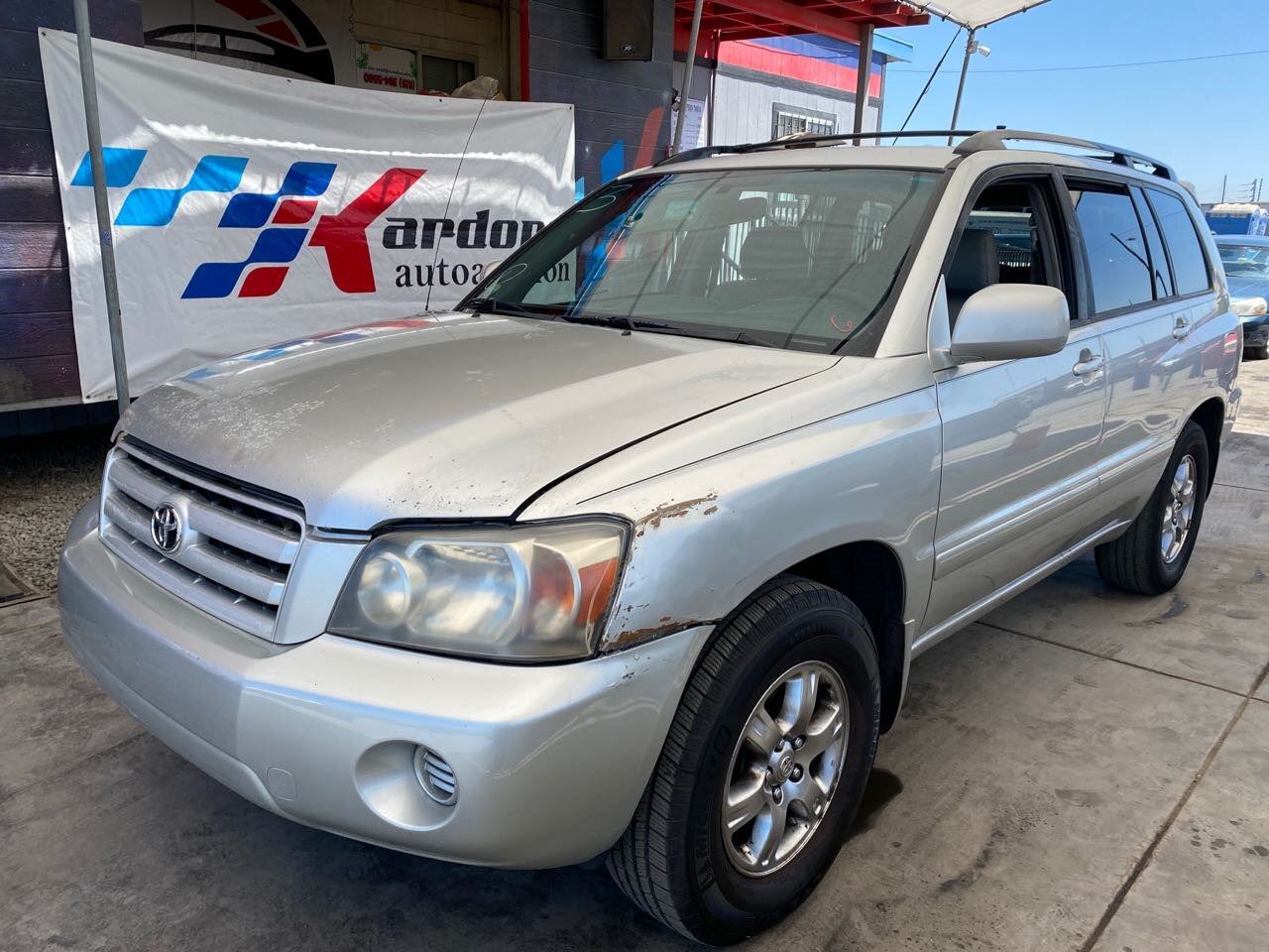 2005 TOYOTA HIGHLANDER