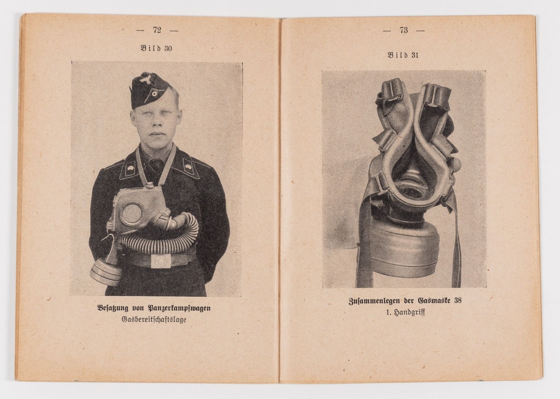 WWII GERMAN GAS MASK BOOKLET