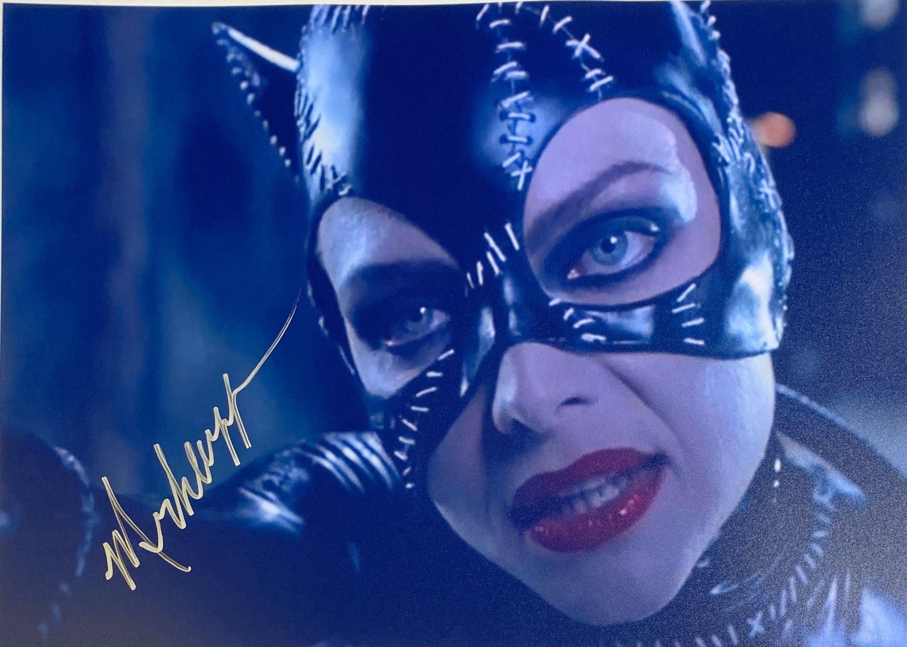 Autograph Signed Michelle Pfeiffer Photo