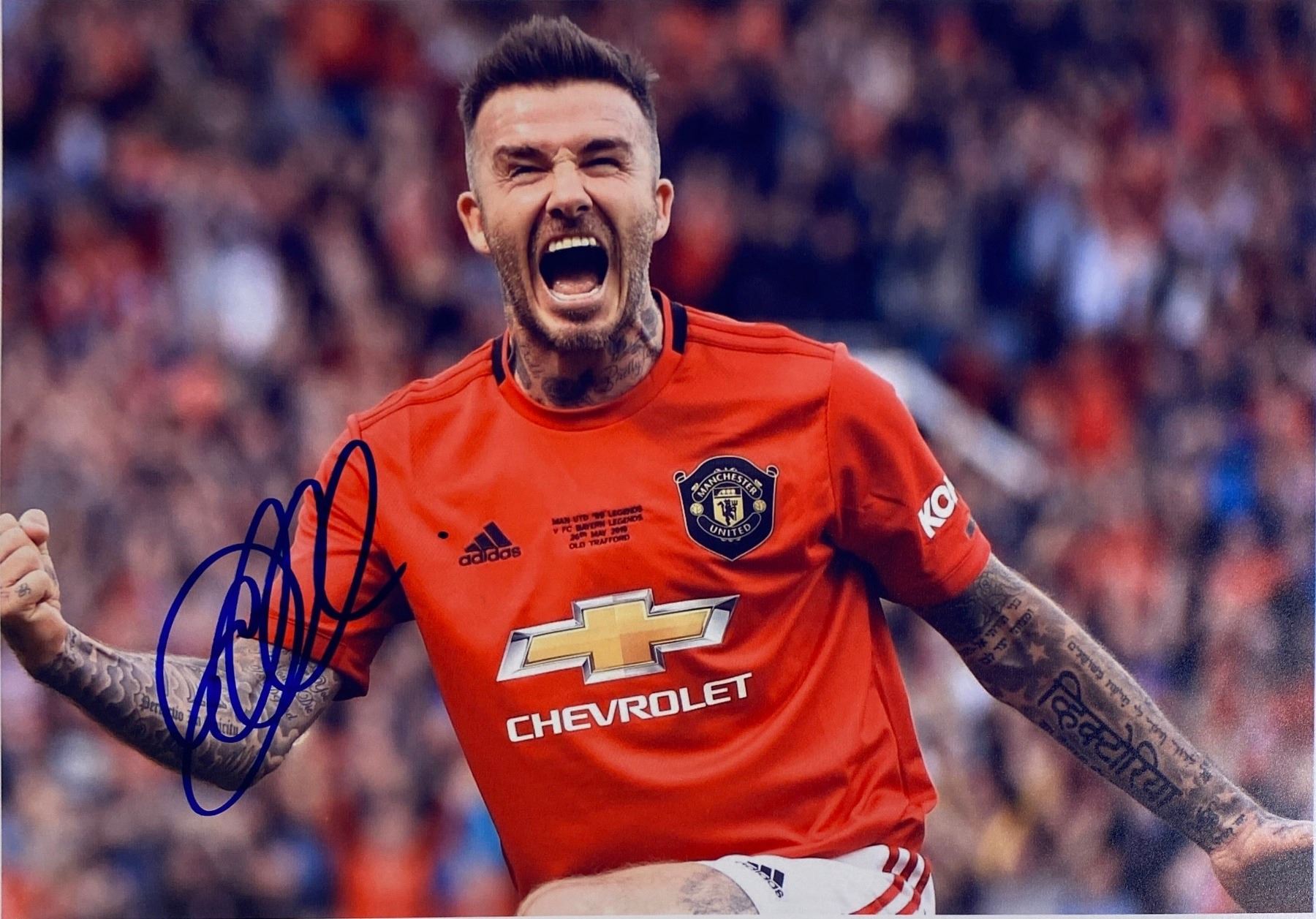 Autograph Signed David Beckham Photo