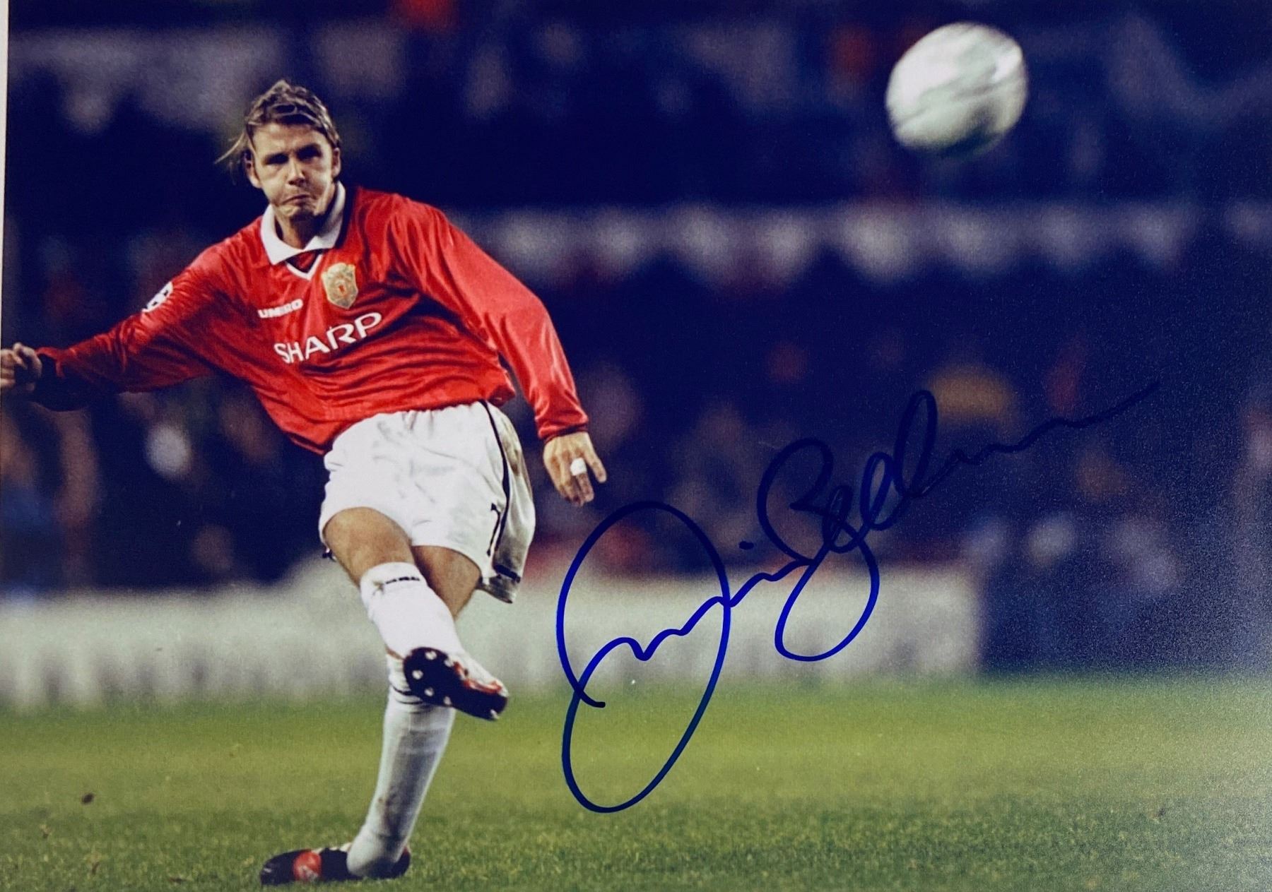 Autograph Signed David Beckham Photo