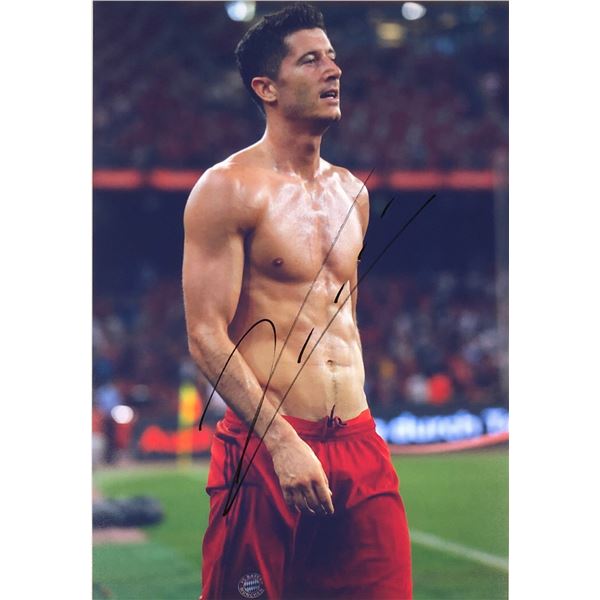 Robert Lewandowski Autograph Signed Photo