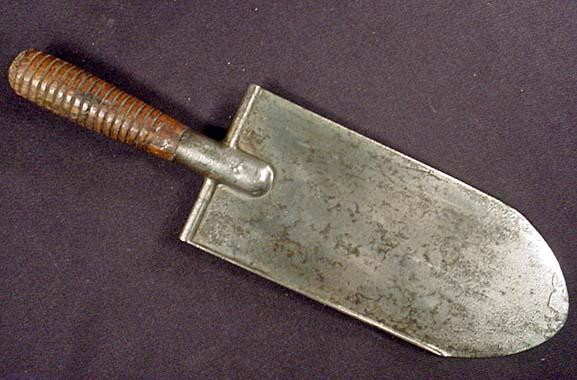 1880 US ARMY ENTRENCHING TOOL W/ US SCABBARD