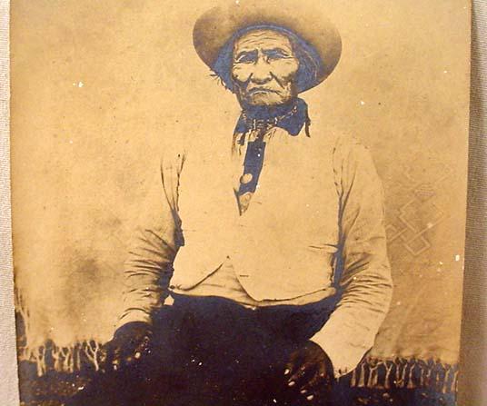 RPPC REAL PHOTO POSTCARD GERONIMO ON 101 RANCH - O