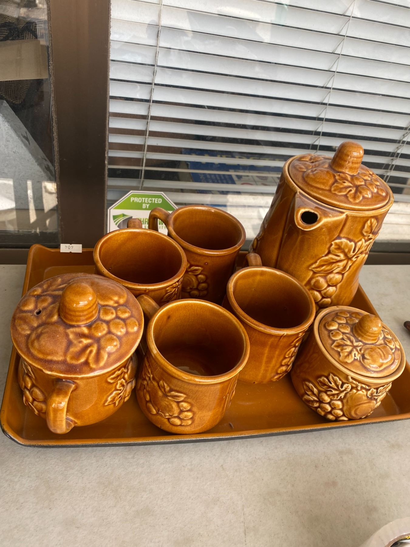 Pottery set