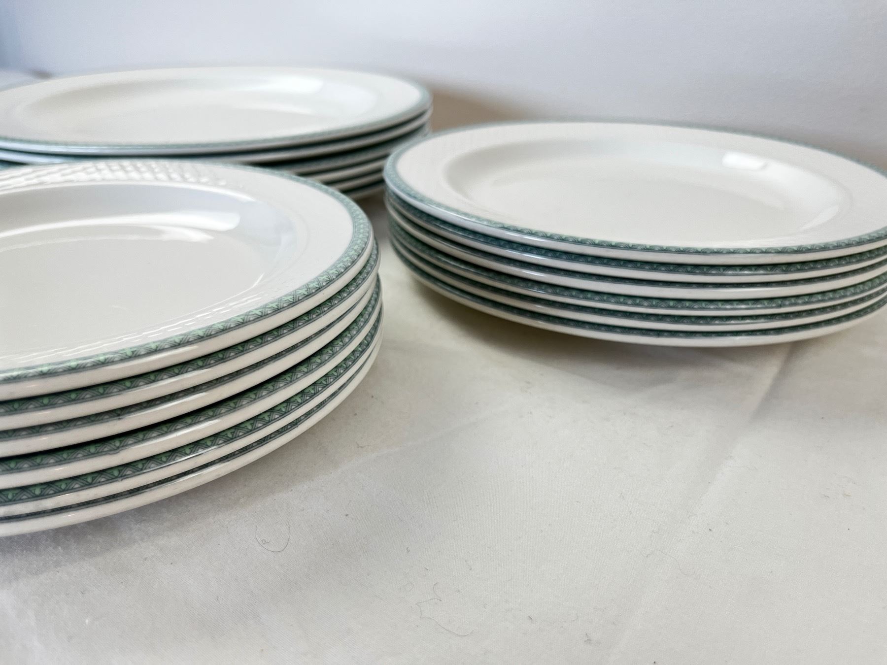 DUDSON Armorlite Dishes Stroke-On-Trent England