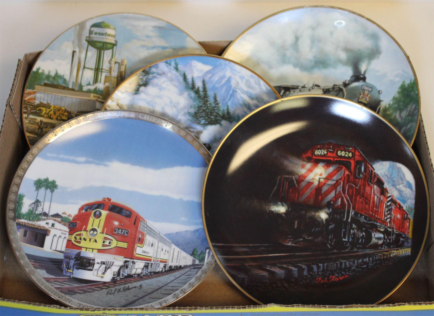 5 ASST. COLLECTOR TRAIN PLATES
