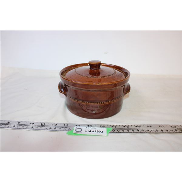 Small Crock Ware Casserole Dish Bodnarus Auctioneering