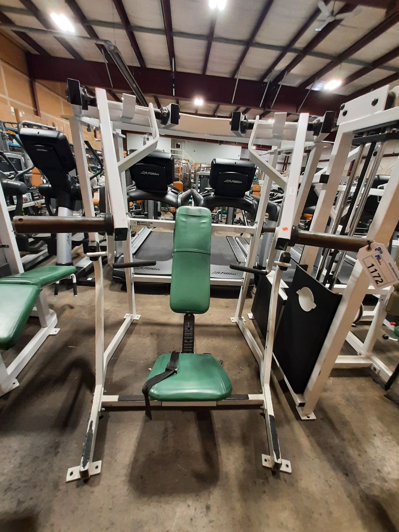 Hammer Strength Commercial Free Weight Iso Decline Chest Press Machine