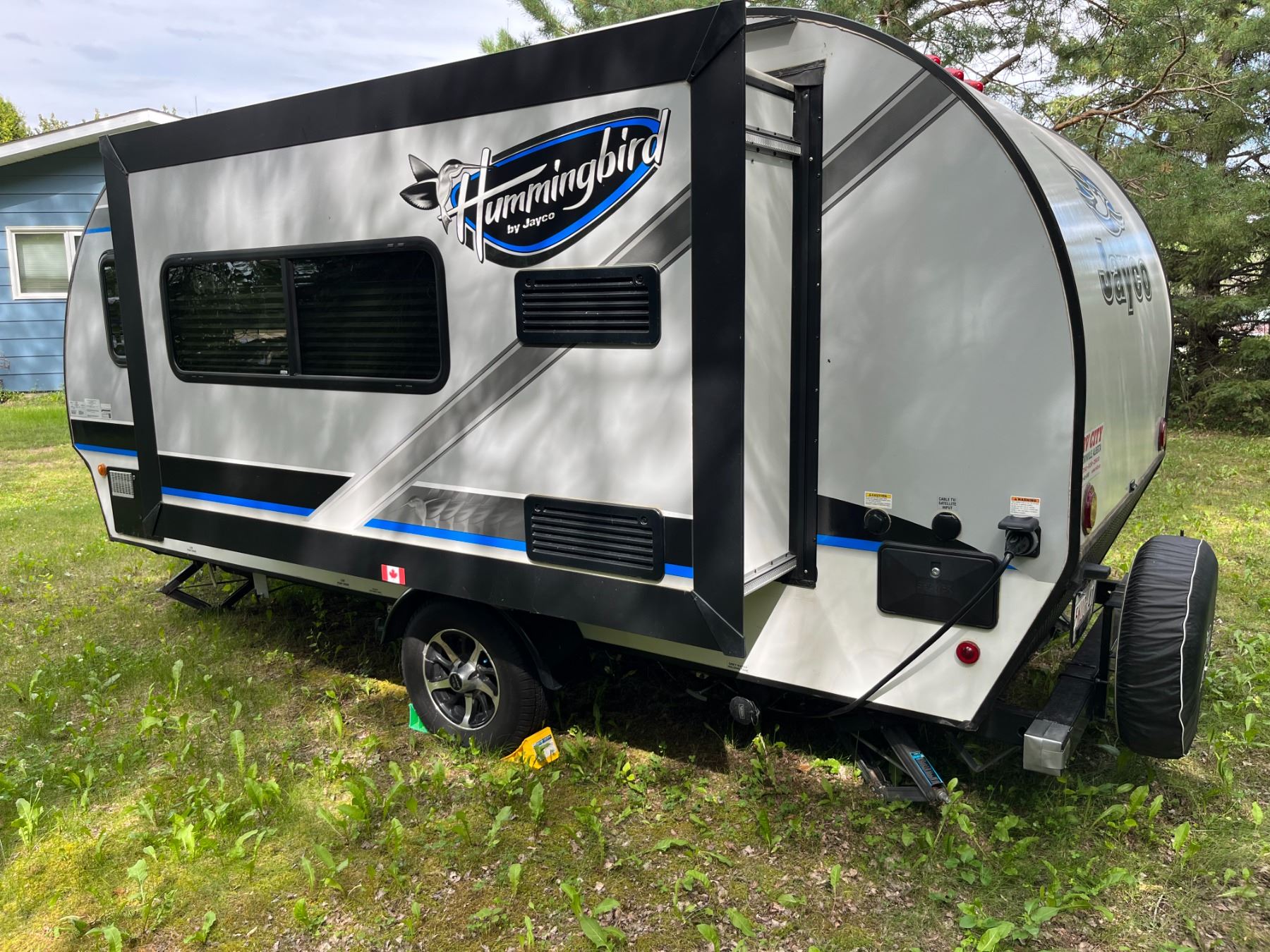 2017 Jayco Hummingbird Trailer 17RK- Sleeps 4, 1 Slide, Awning ...