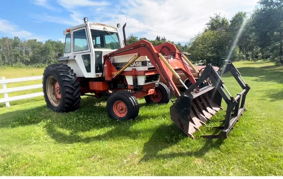 1979 2090 Case with 7ft 690 Leon Loader, 3 Hydraulics, PTO540, Brand ...