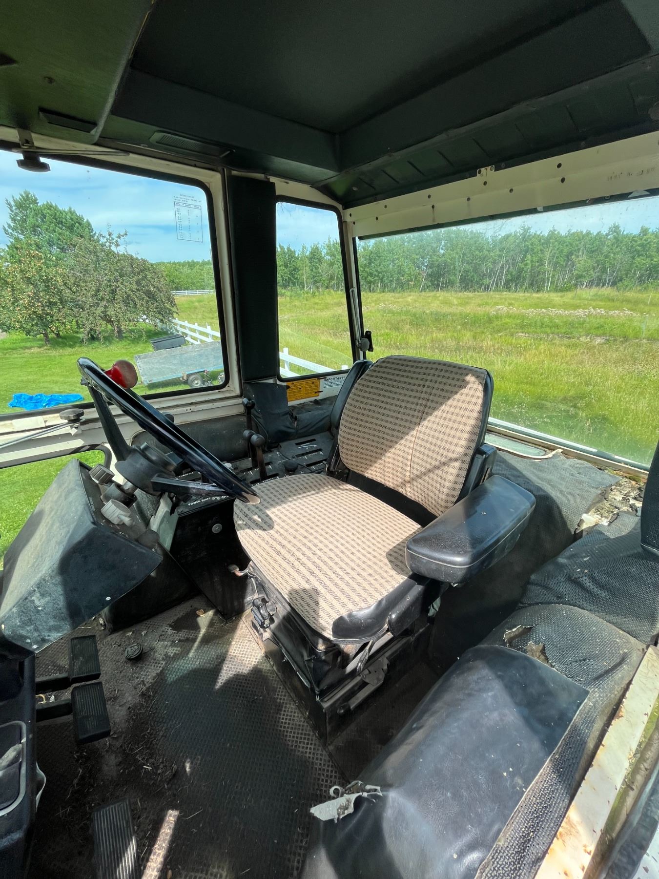 1979 2090 Case with 7ft 690 Leon Loader, 3 Hydraulics, PTO540, Brand ...