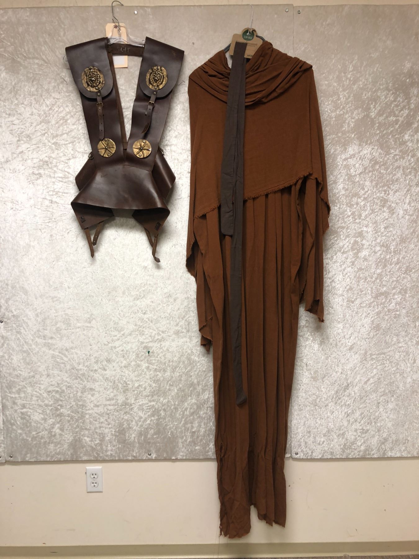 "Superhero Show" - Constantine outfit - Includes rope