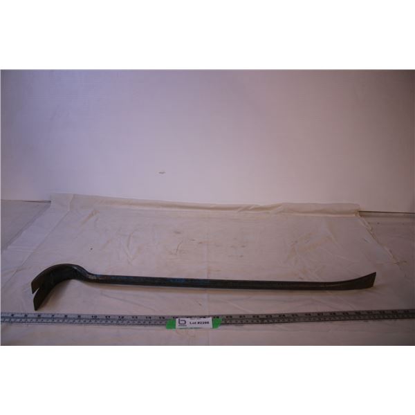 Crow Bar Bodnarus Auctioneering