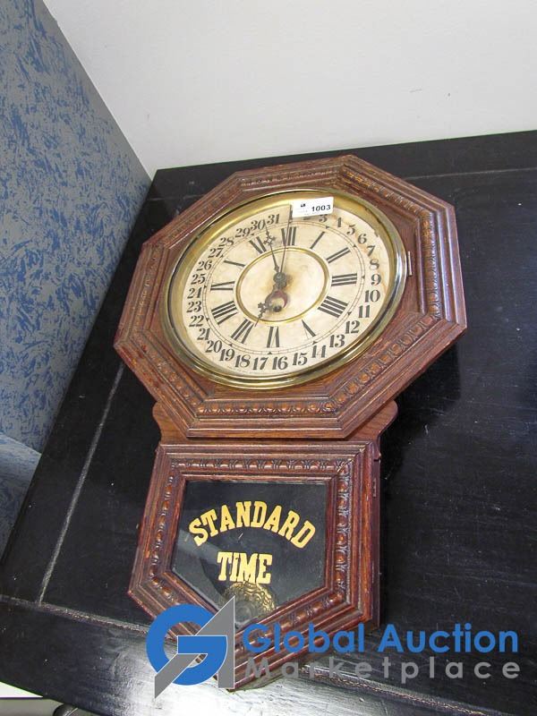 **Vintage Gilbert Wooden Wall Clock/Calendar