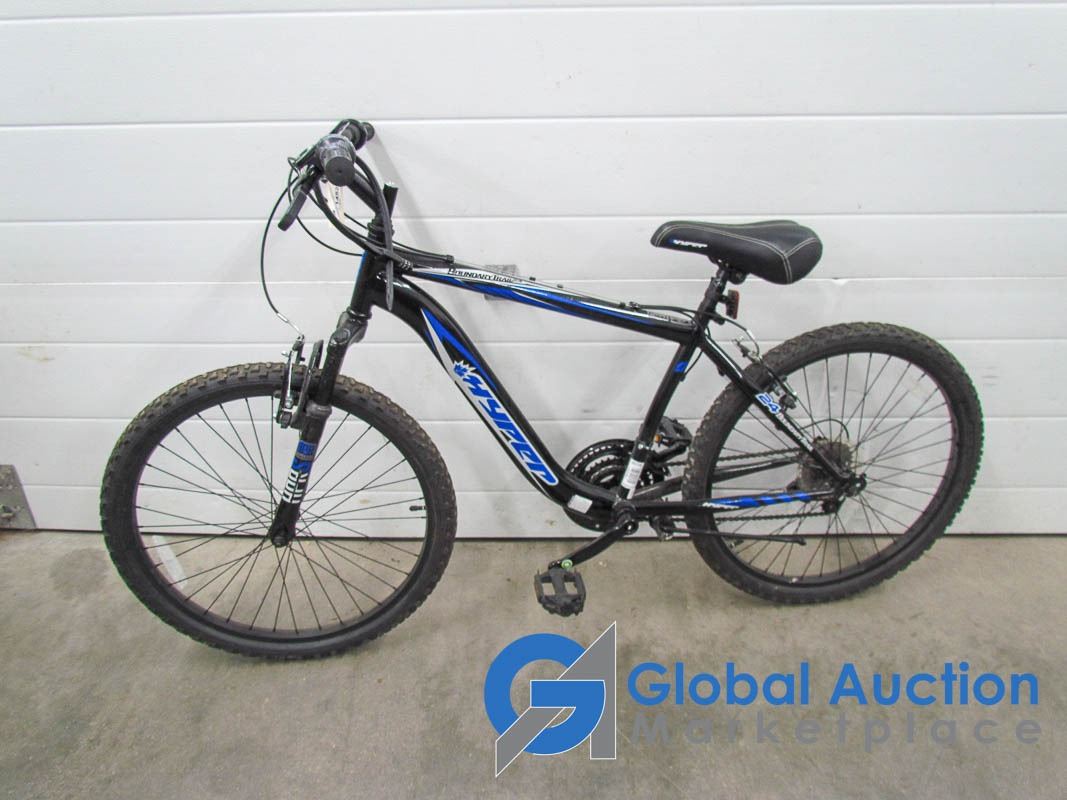 Youth 24" Black Hyper Mountain Bike